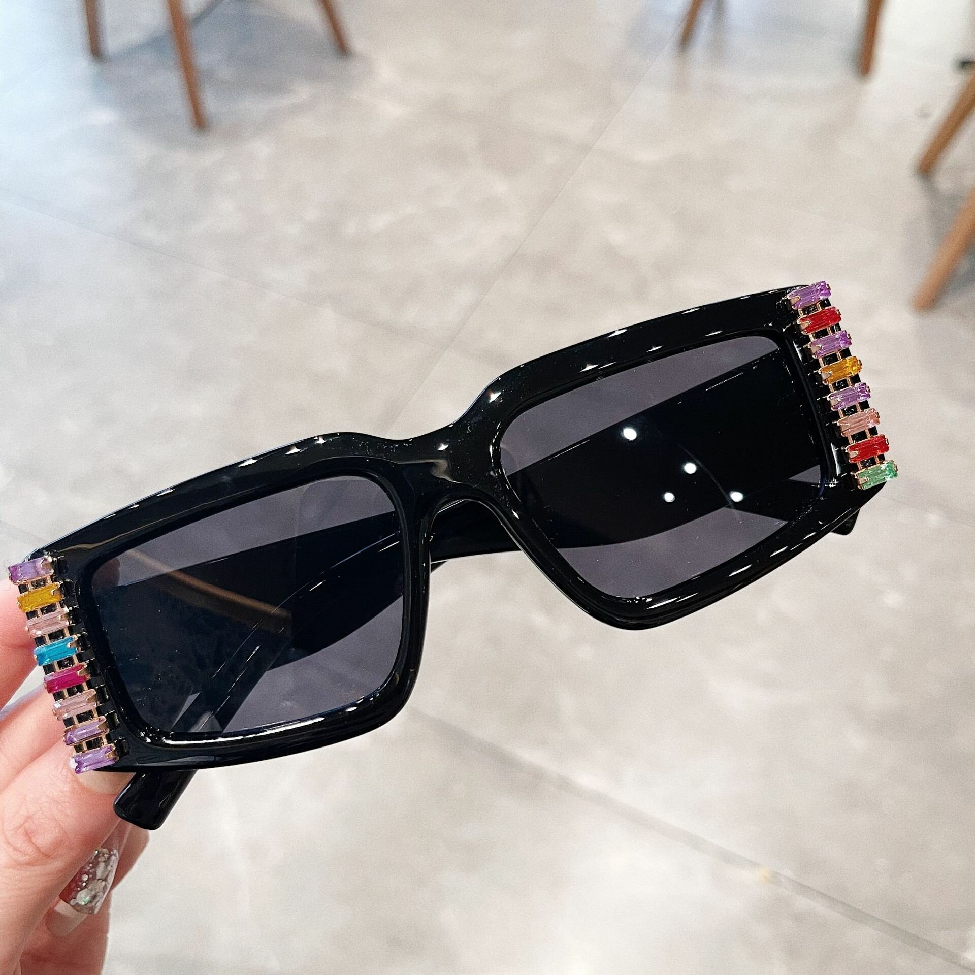 Солнцезащитные очки