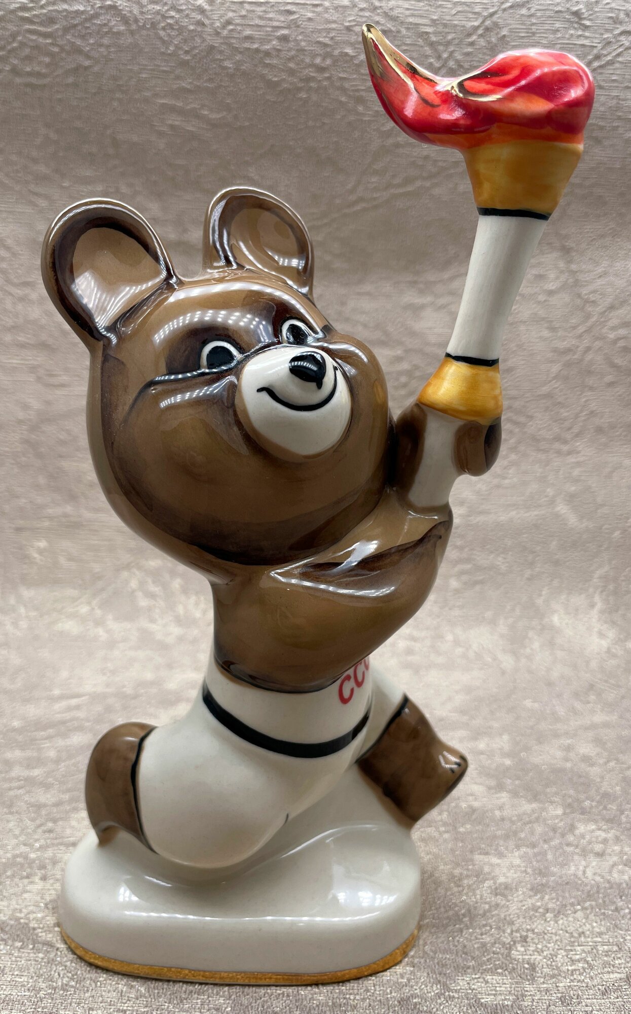 Олимпийский мишка 1980 Факелоносец. Современное производство Вербилки