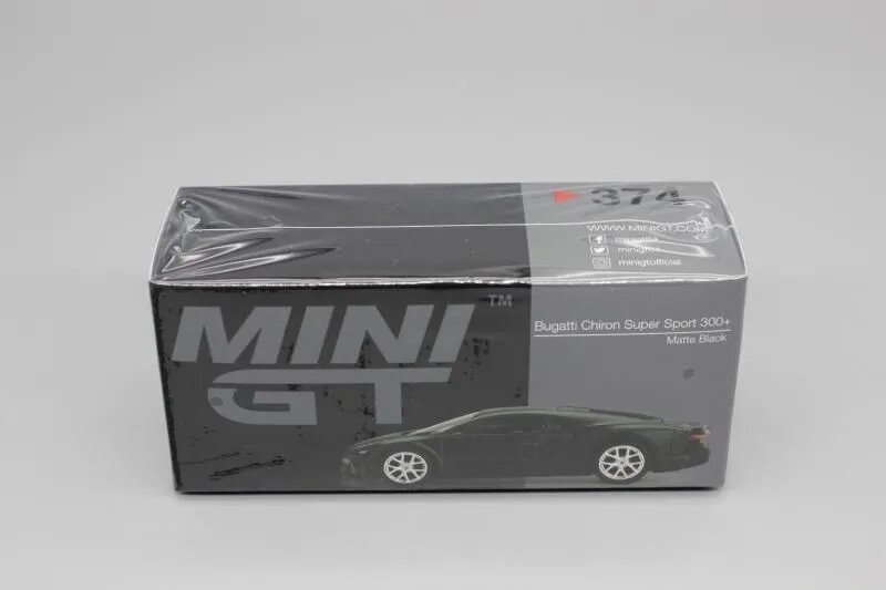 Mini GT 1:64 #374 Bugatti Chiron Super Sport 300+ Black Легковая модель автомобиля