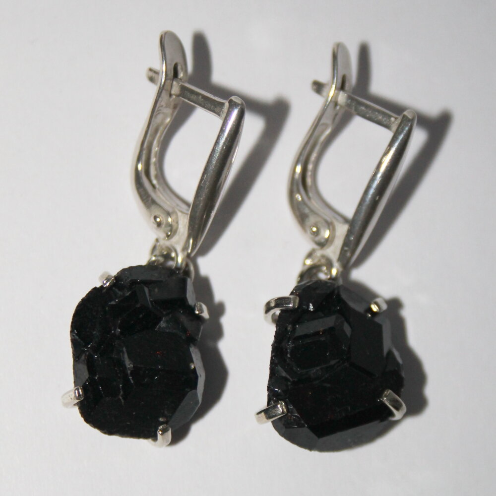 Серьги с подвесками, гранат