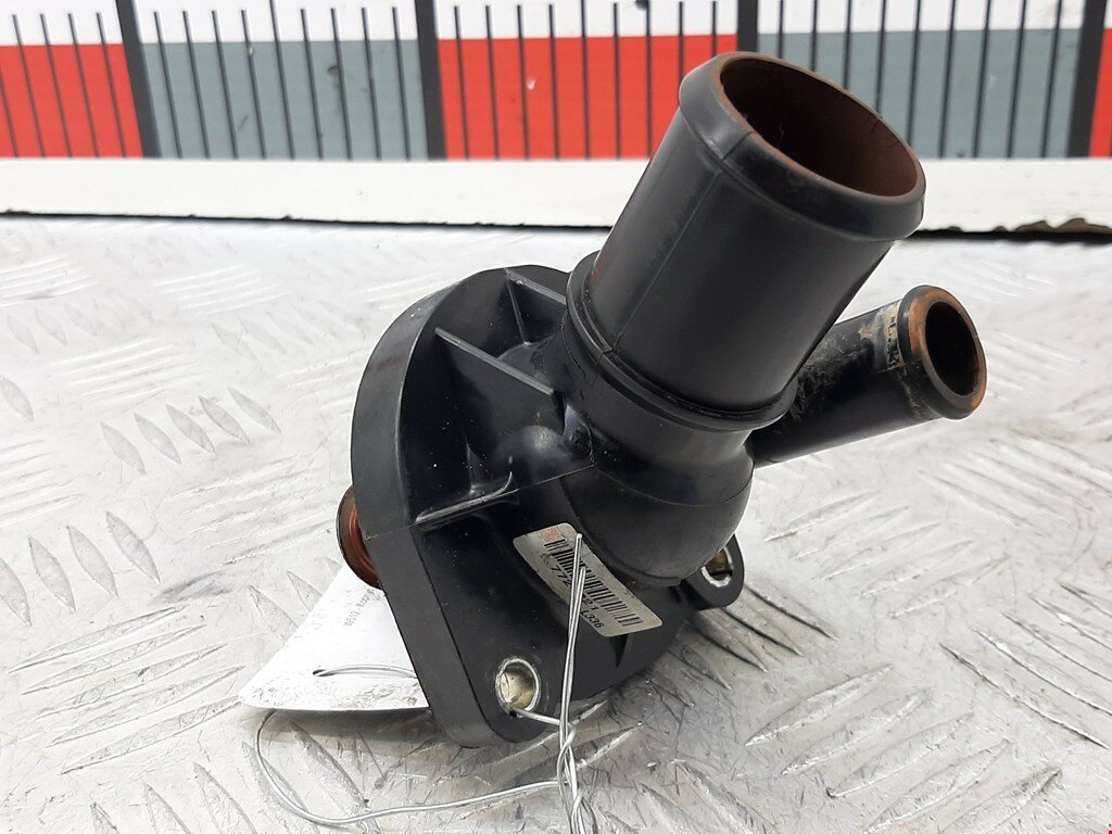 Корпус термостата Mazda CX-7 (ER) арт. 2026939