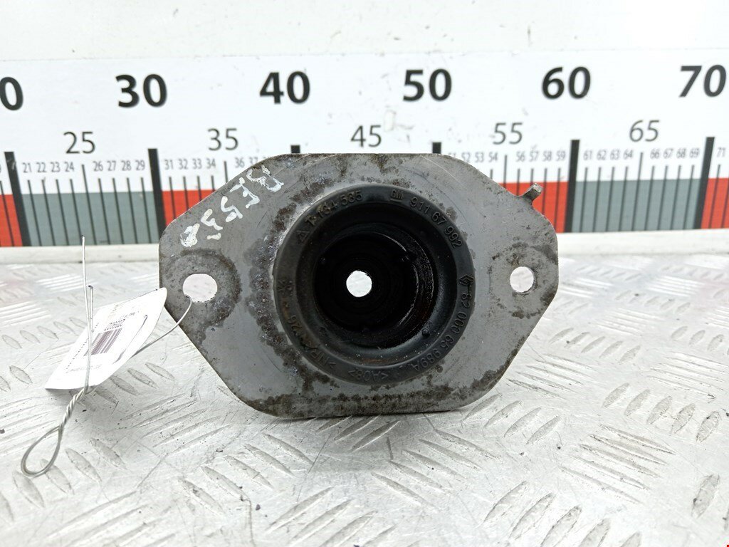 Подушка (опора) крепления КПП Renault Trafic 2 8200065989A арт. 2039027