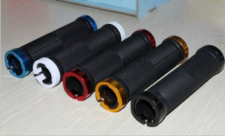 Грипсы 125мм с алюминиевыми зажимами прямые (разн. цвета)