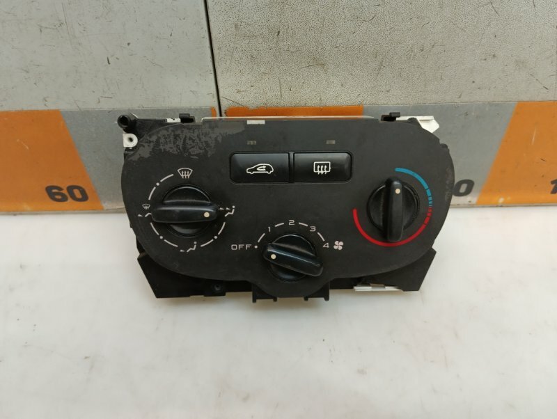 Б/У печкой, Пежо 307 Блок управления отопителем Peugeot 307 2001 3A/C 321129 Peugeot-Citroen арт. 6451JP