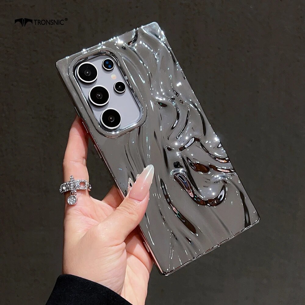 Чехол Samsung S25 Silver, волнистый, блестящий