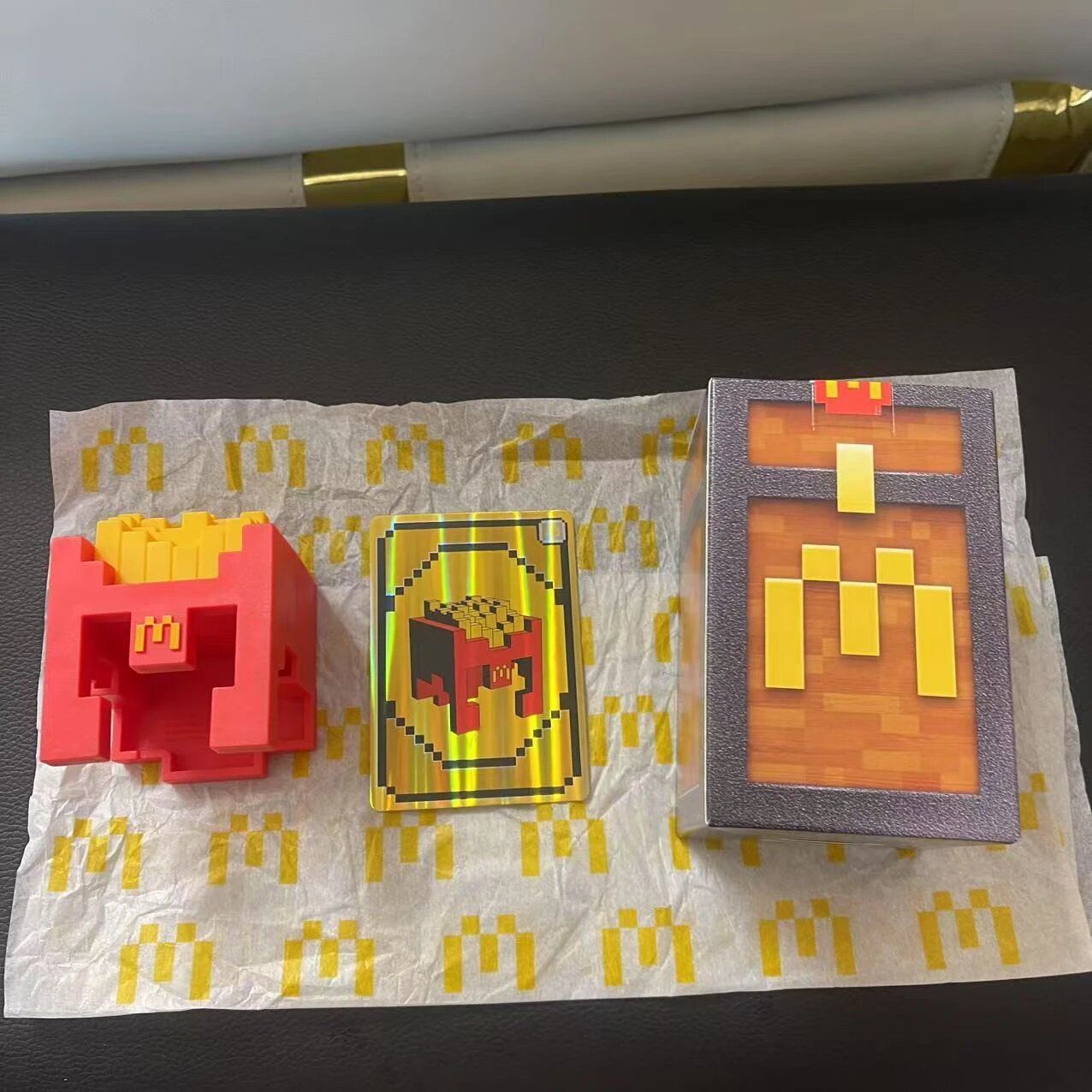 Фигурка Zombie Hambular McDonald's Bandai, Fry Helmet, Унисекс