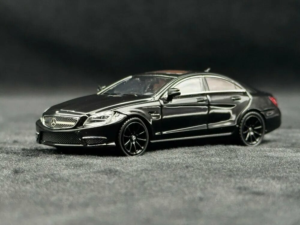 Mercedes-Benz CLS63 AMG, масштаб 1:64