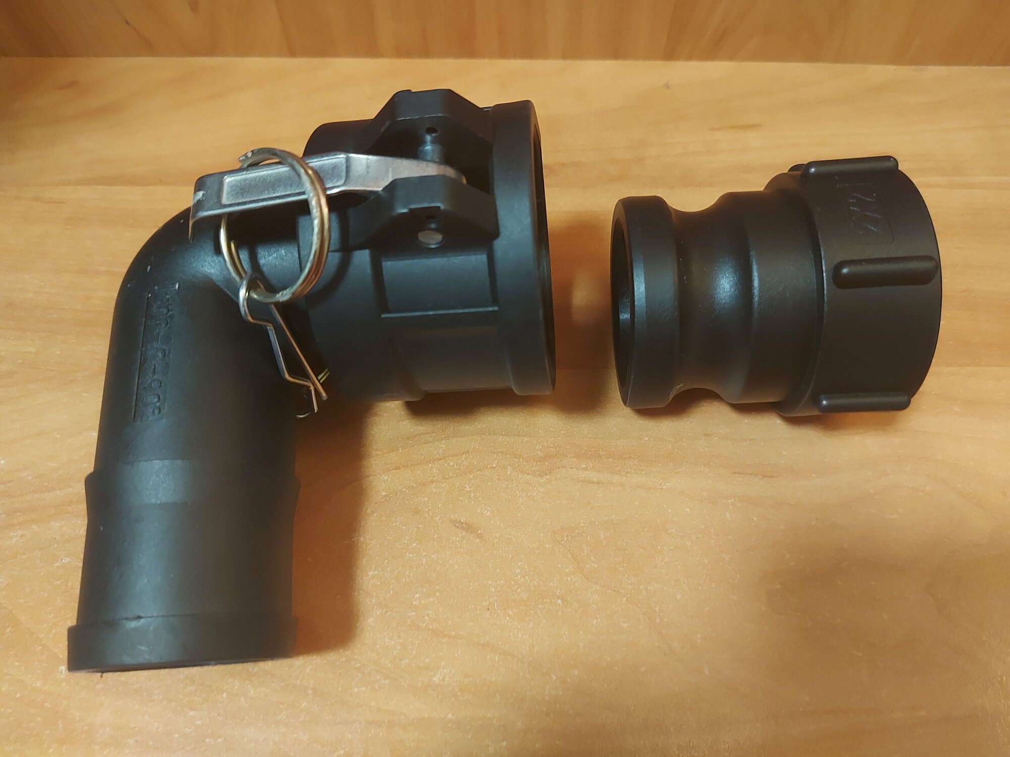 Комплект Камлок для еврокуба 60 мм с угловым патрубком (S60k)