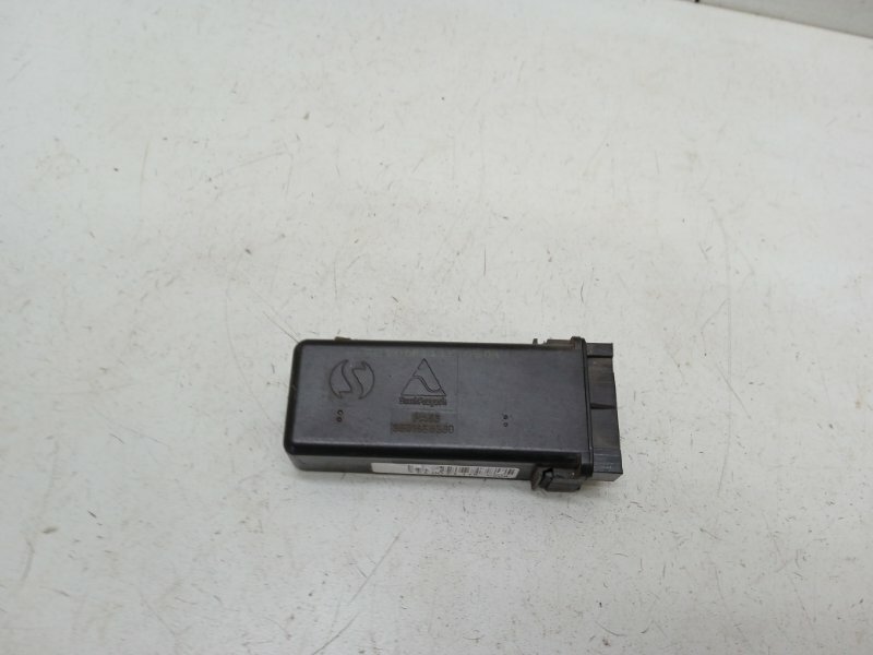 Б/У Иран Ходро Саманд Блок электронный Iran Khodro Samand 2006 158488 Iran Khodro арт. 9601886380