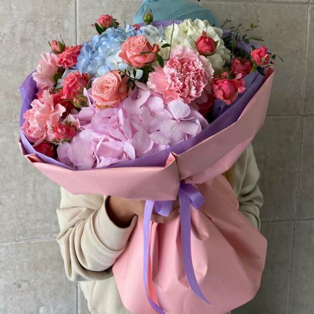 Авторский букет с Гортензией