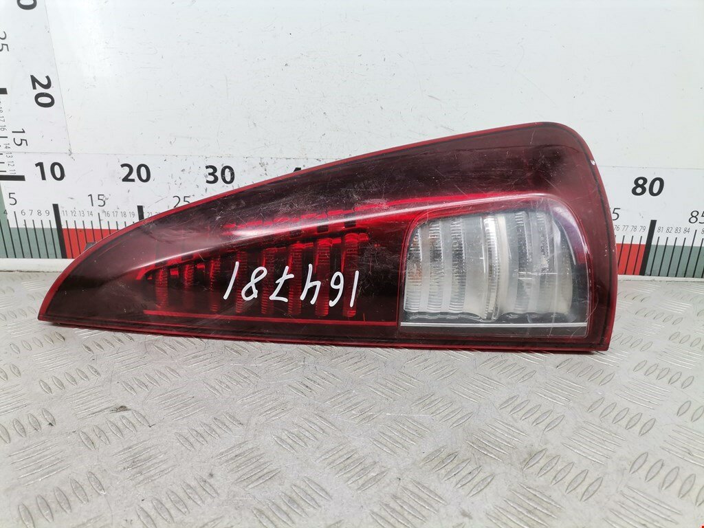 Фонарь задний правый Renault Espace 4 8200394724 арт. 2205696