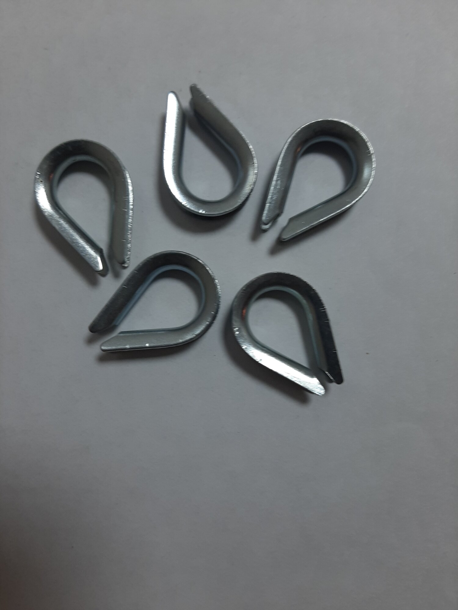 Коуш 3мм для крепления троса, в комплекте 5 штук.