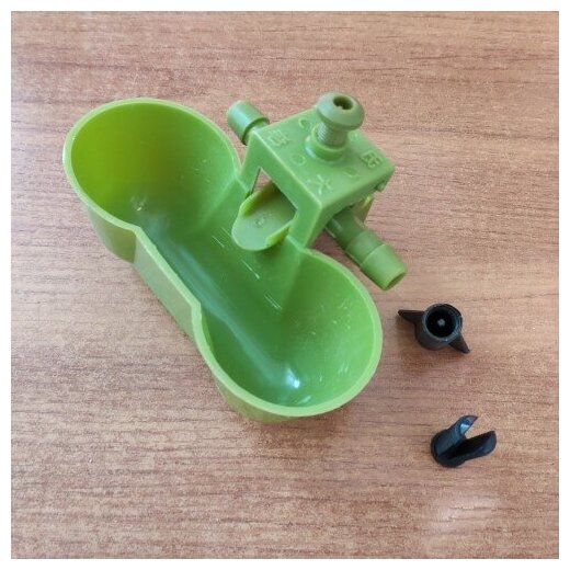 Двойная чашечная поилка для кур и перепелов 10 шт.