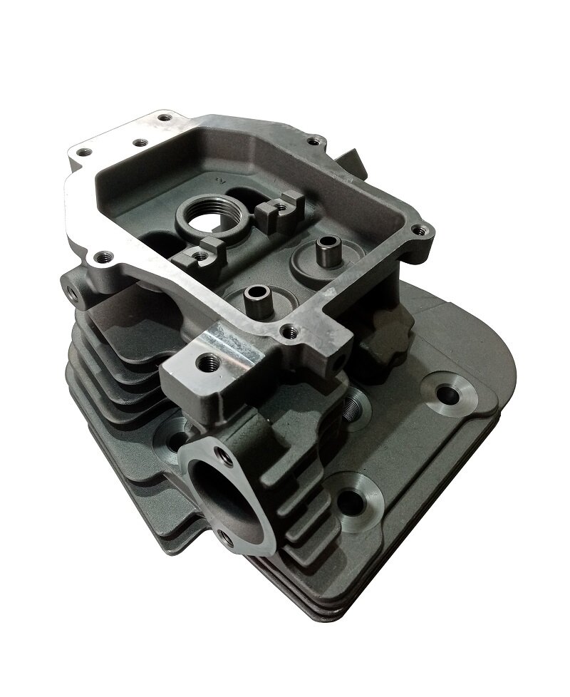 Головка блока цилиндра (ГБЦ) для бензинового двигателя LIFAN 12140/2V90F правая, 37 л. с.