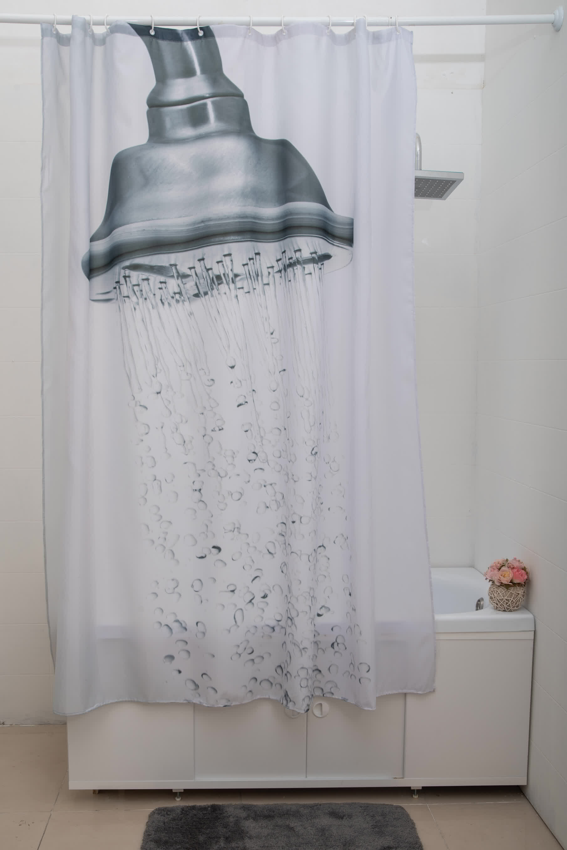 Штора для ванной Shower