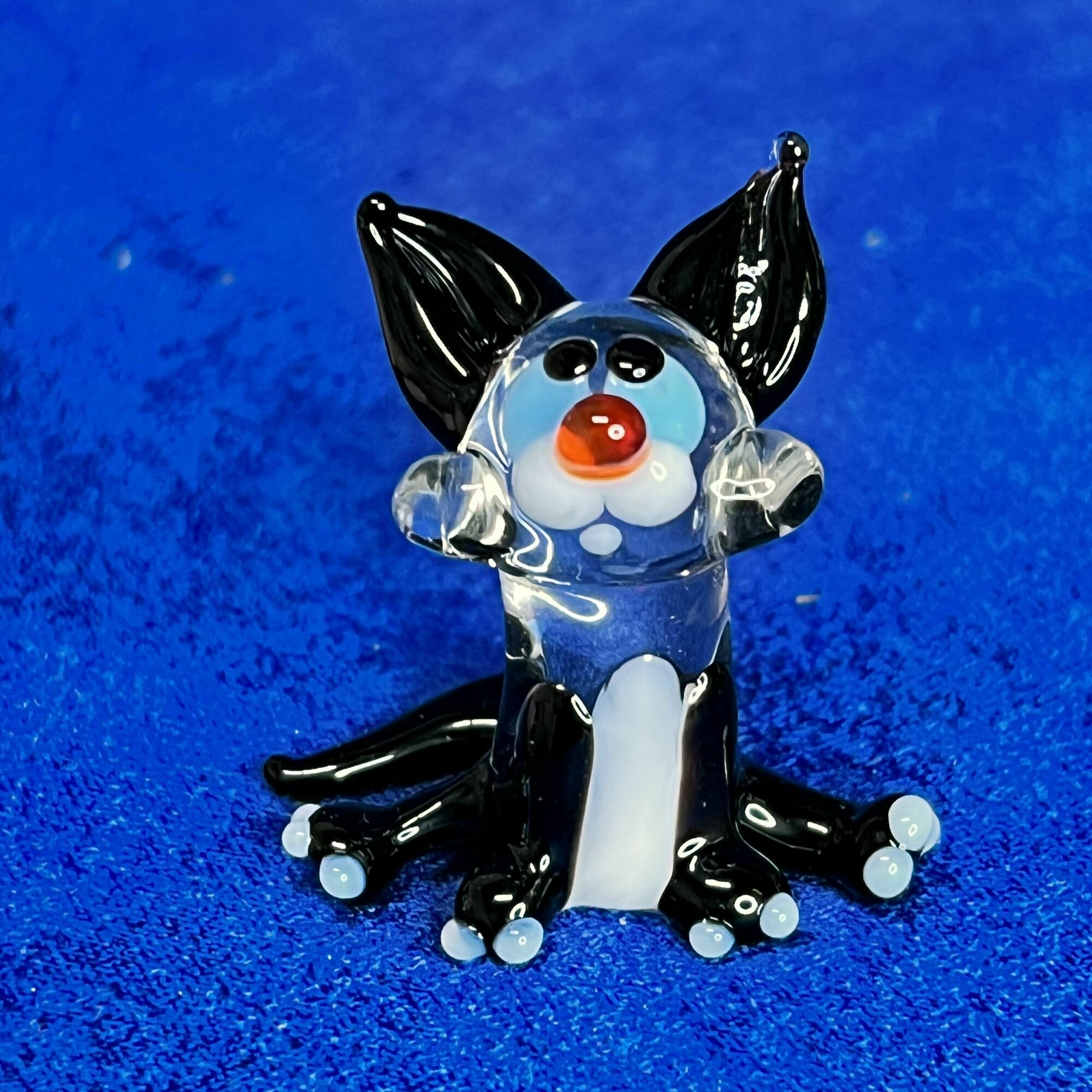 Фигурка "Котик" голубоглазый. Стекло