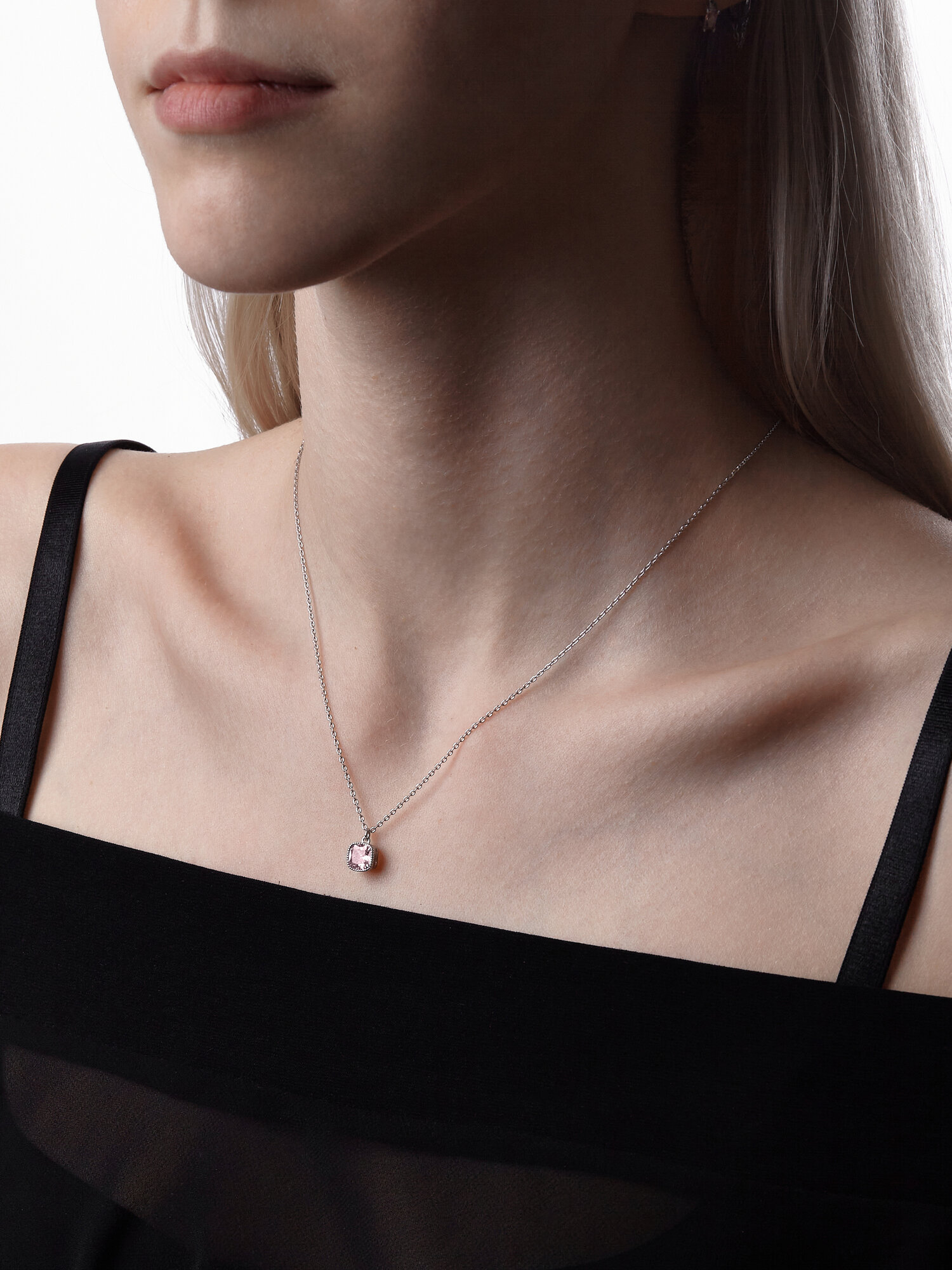 Колье, фианит