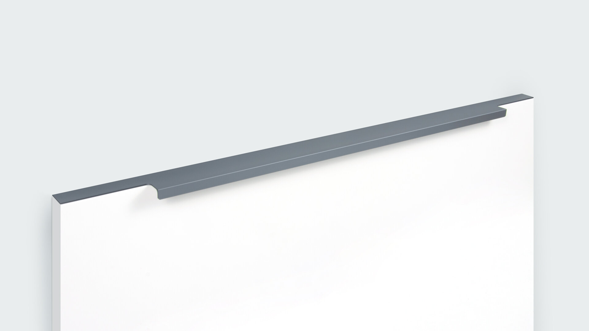 Мебельная ручка RAY RT109GR.1/000/600, серый