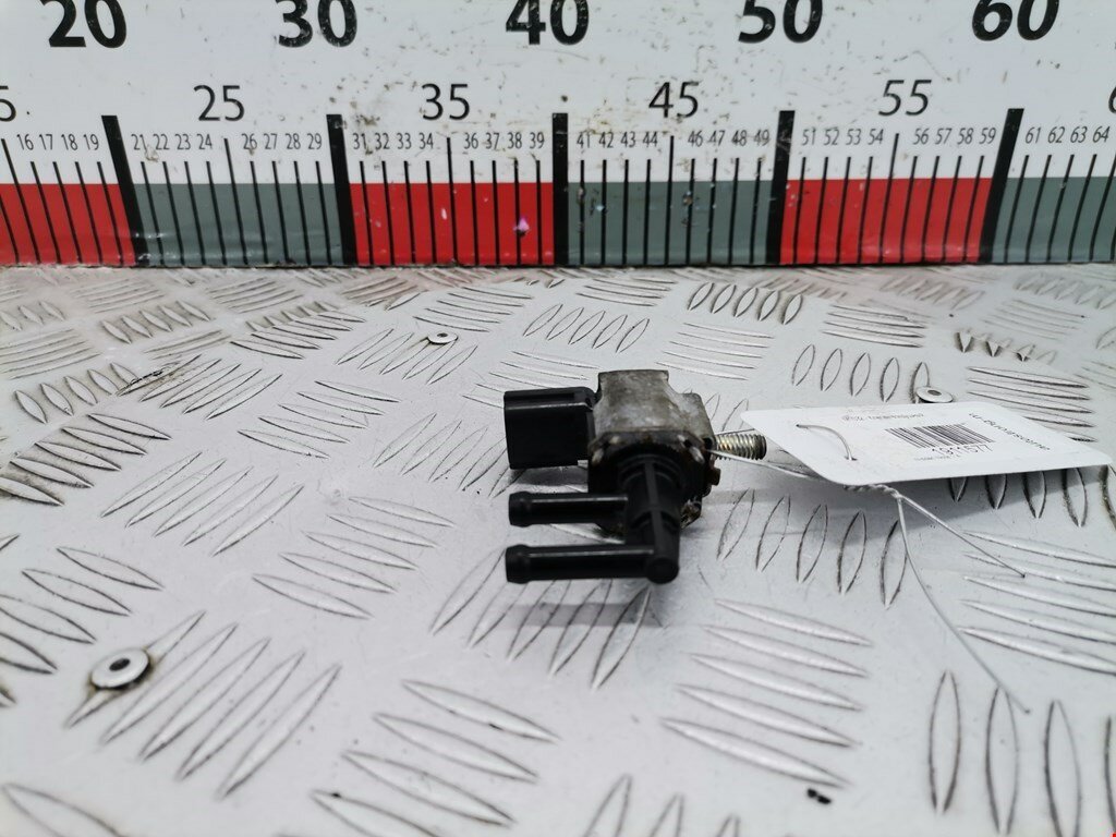 Клапан воздушный Nissan Note (E11) 14930AX00A арт. 1911577