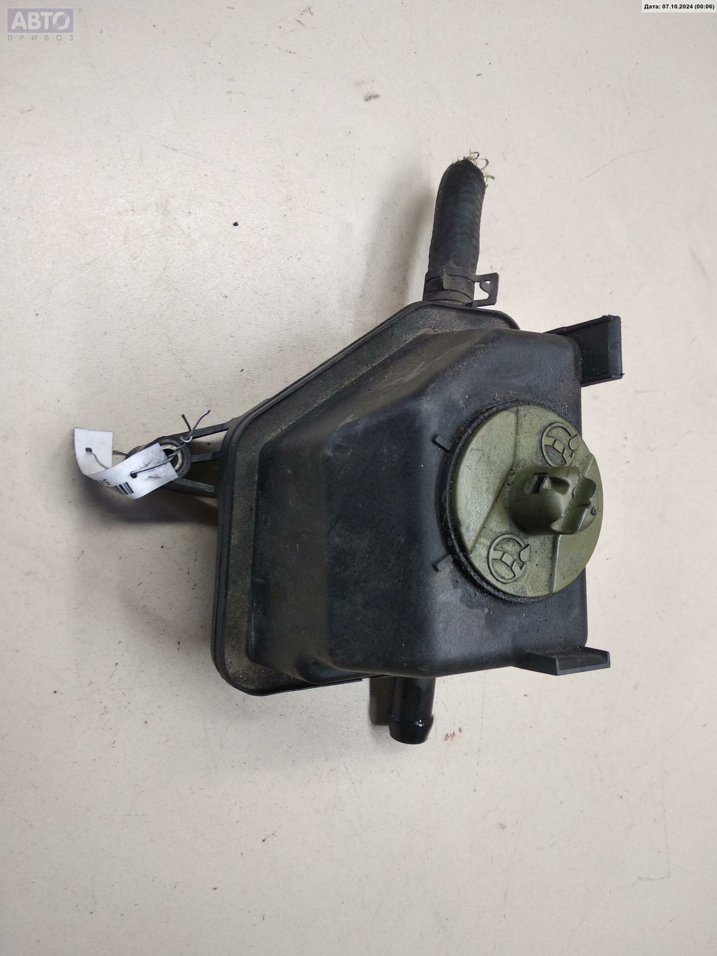 Бачок гидроусилителя Volkswagen Golf-4