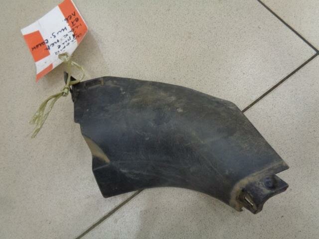 Накладка порога (внутренняя) передняя левая от Toyota Yaris 2005-2011