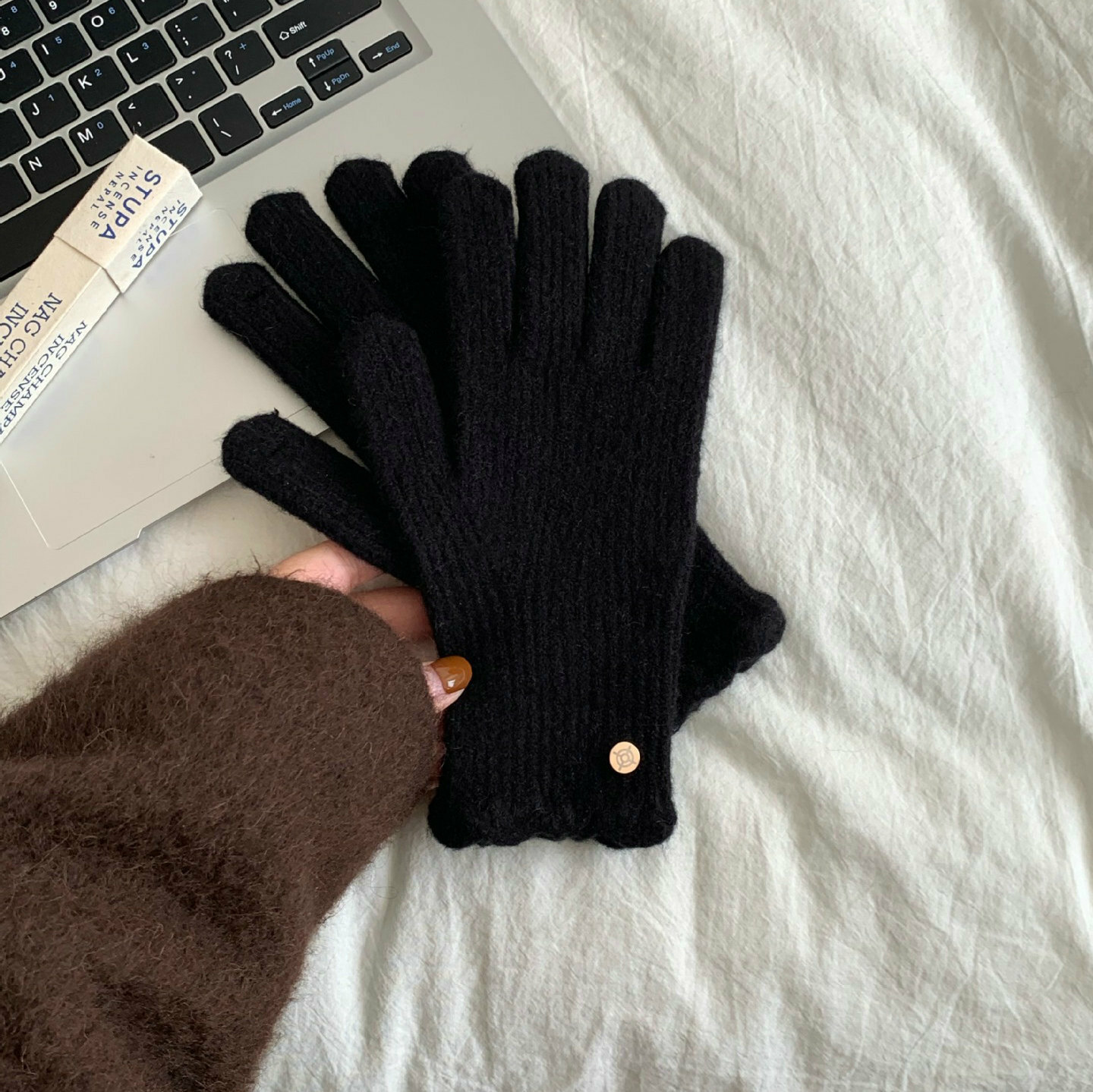 Перчатки для женщин