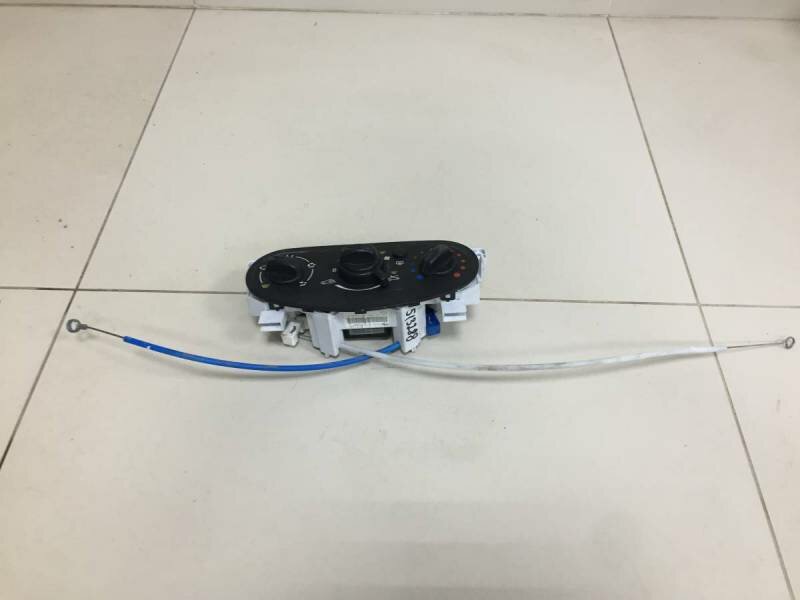 Блок управления отопителем Renault Sandero 2009-2014 кат.номер: 6001551698