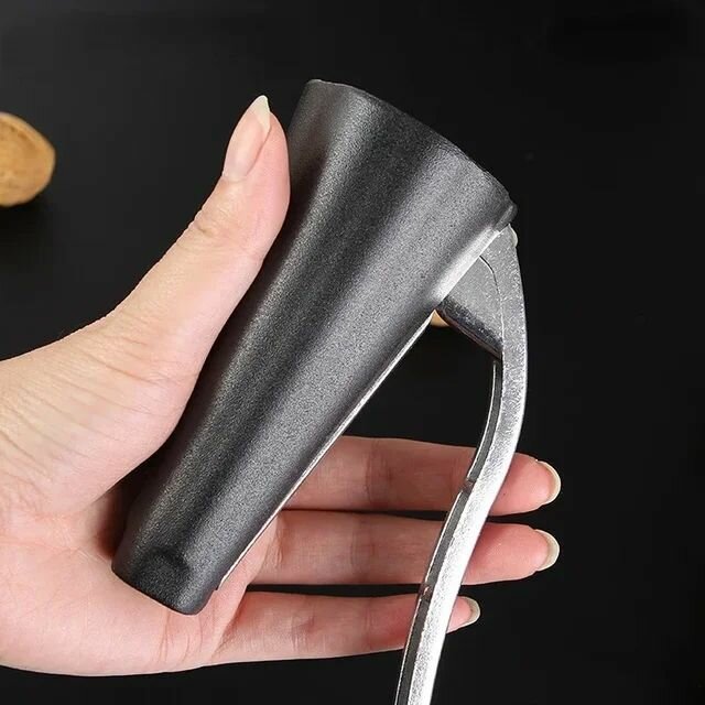 Орехокол для грецких орехов, фундука, макадамии и миндаля прочный и удобный инструмент с эргономичной ручкой