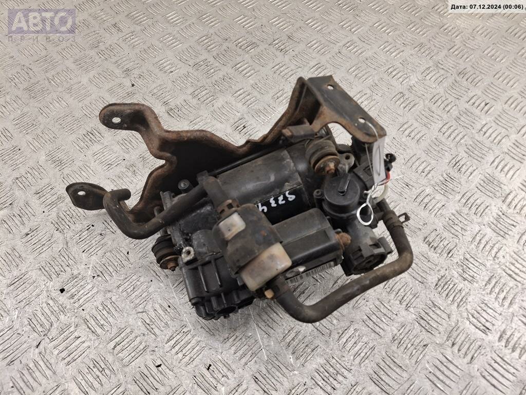 Компрессор пневмоподвески Mercedes E-Class W211 (2002-2009)