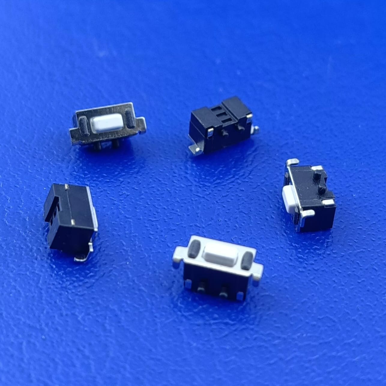 10 шт Тактовая кнопка 3*6*4.3 (арт.78989)