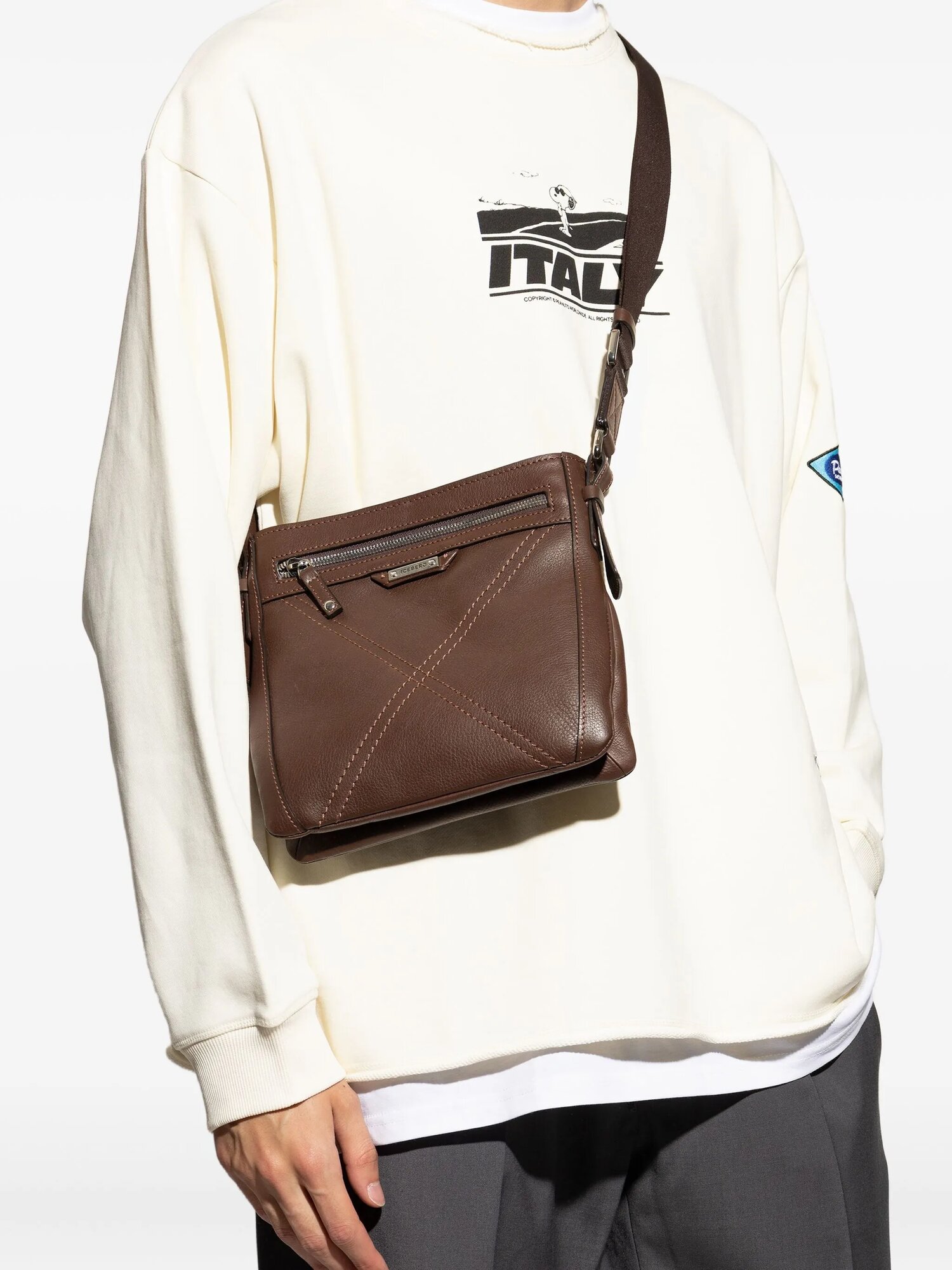 Сумка Iceberg Logo-plaque shoulder bag — фото 1