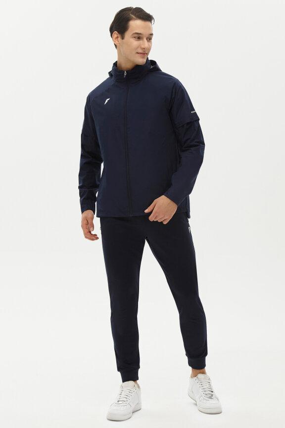 Куртка спортивная