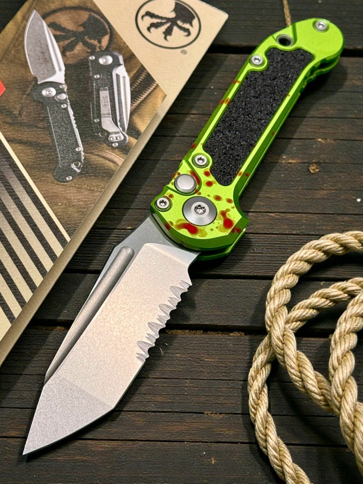 Нож складной MicroTech MCT113611Z LUDT Gen III, StoneWash Part Serrated Blade, Zombie-Tech Handle