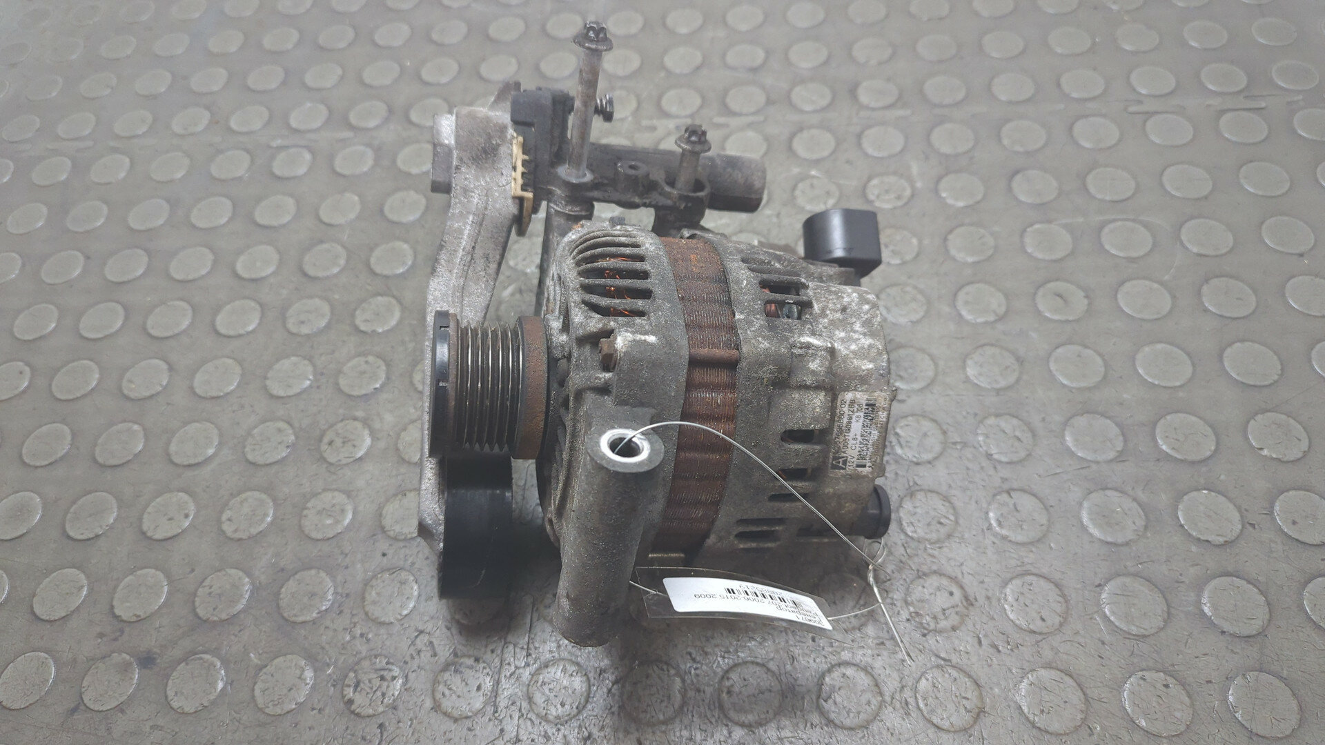 Генератор Peugeot 207 Б/У