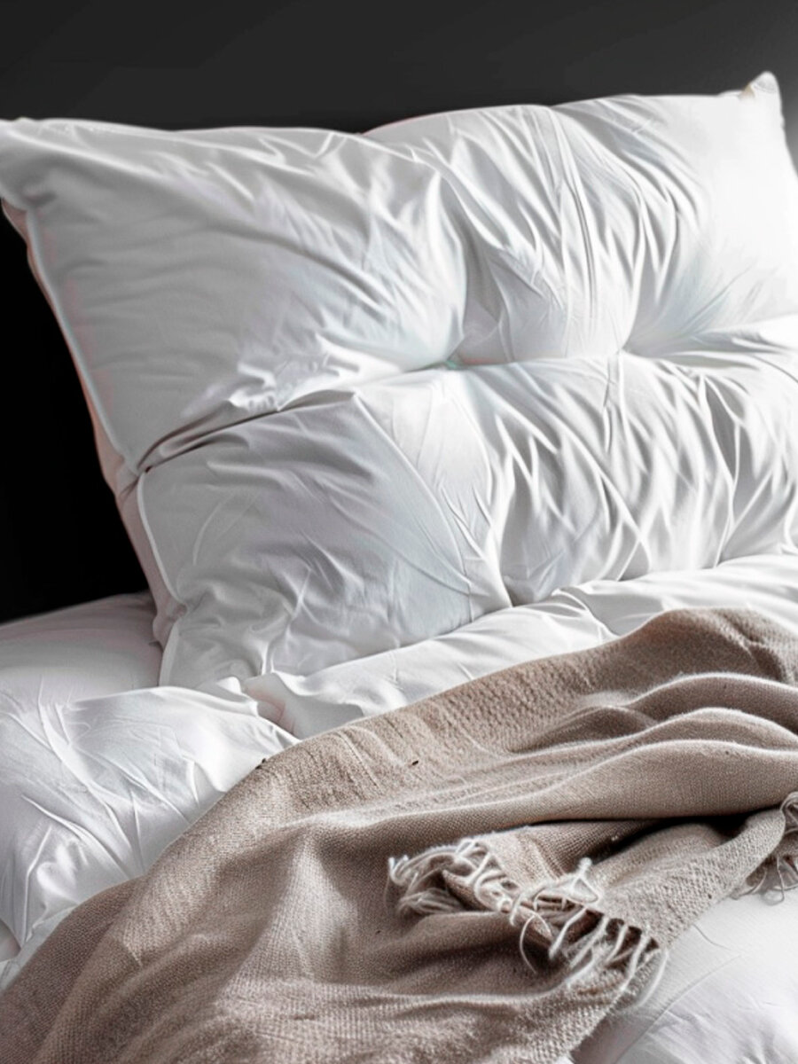 Подушка Bel-Pol "Orion", валик, 50 x 70 см, пух северных гусей, средняя поддержка, белая