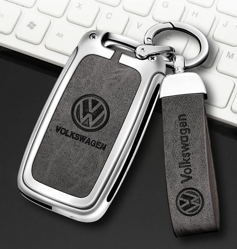 Чехол-брелок для автомобильного ключа Volkswagen VW Golf, Jetta, Tiguan, Passat, Polo металлический с пряжкой темно-серый