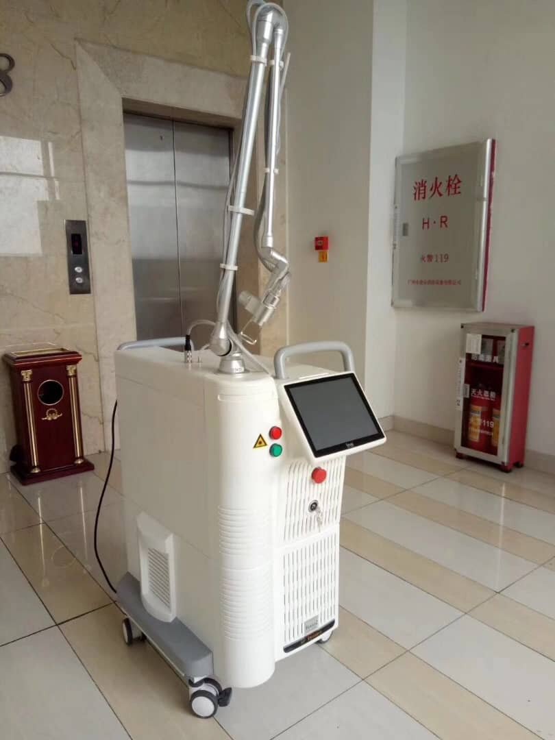 Фракционный лазер СО2