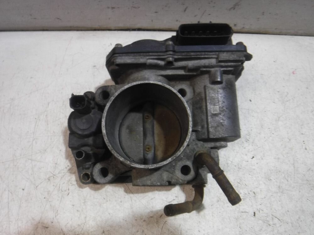 Дроссельная заслонка Honda Civic 4D 16400RNAA01