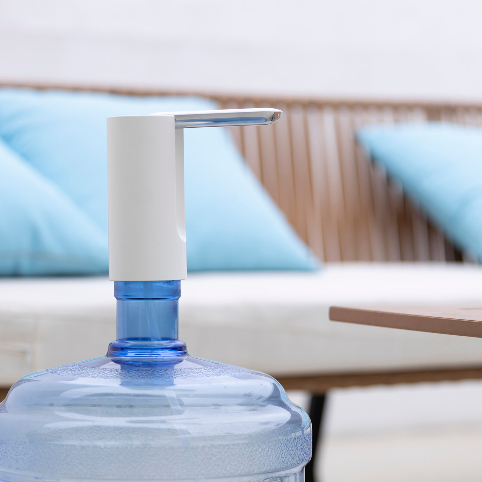 Портативный складной водяной насос для домашнего использования, электрический диспенсер для воды, универсальный насос для питьевой воды с зарядкой через USB