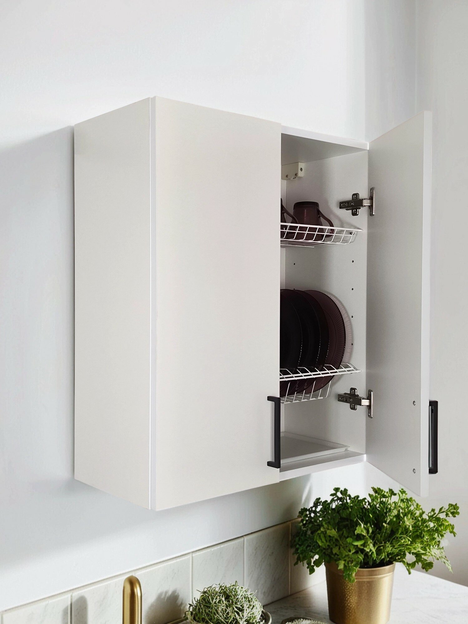 Шкаф навесной для кухни с посудосушителем, цвет "Белый" ширина 60 см, ЛДСП