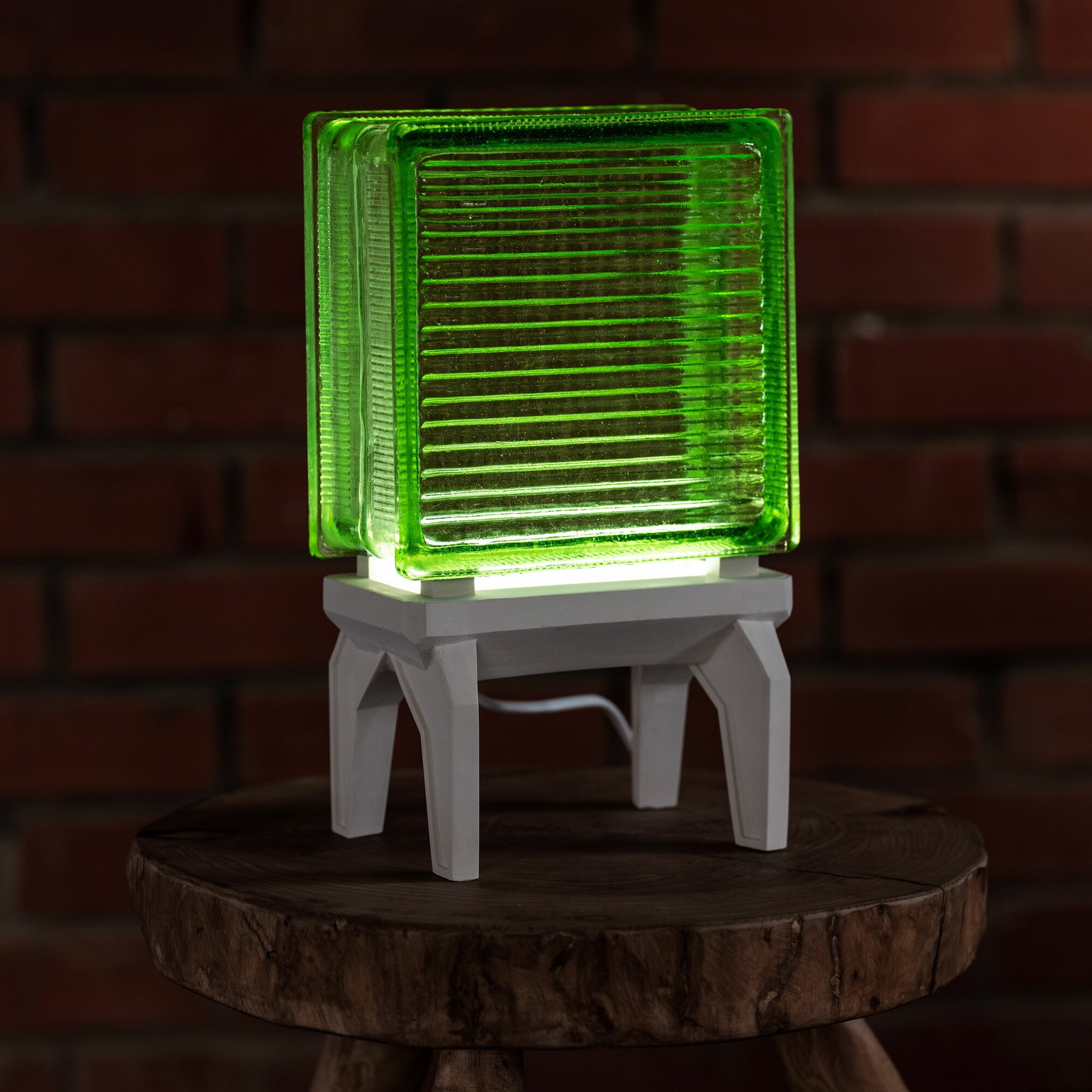 Настольный светильник