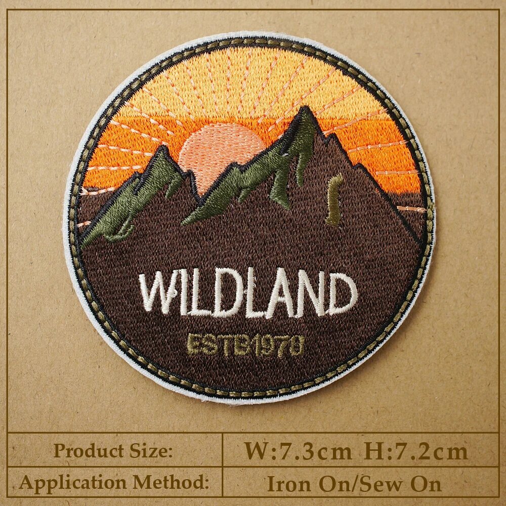 Нашивка Wildland, горы, закат, 7.3x7.2 см, Iron On/Sew On
