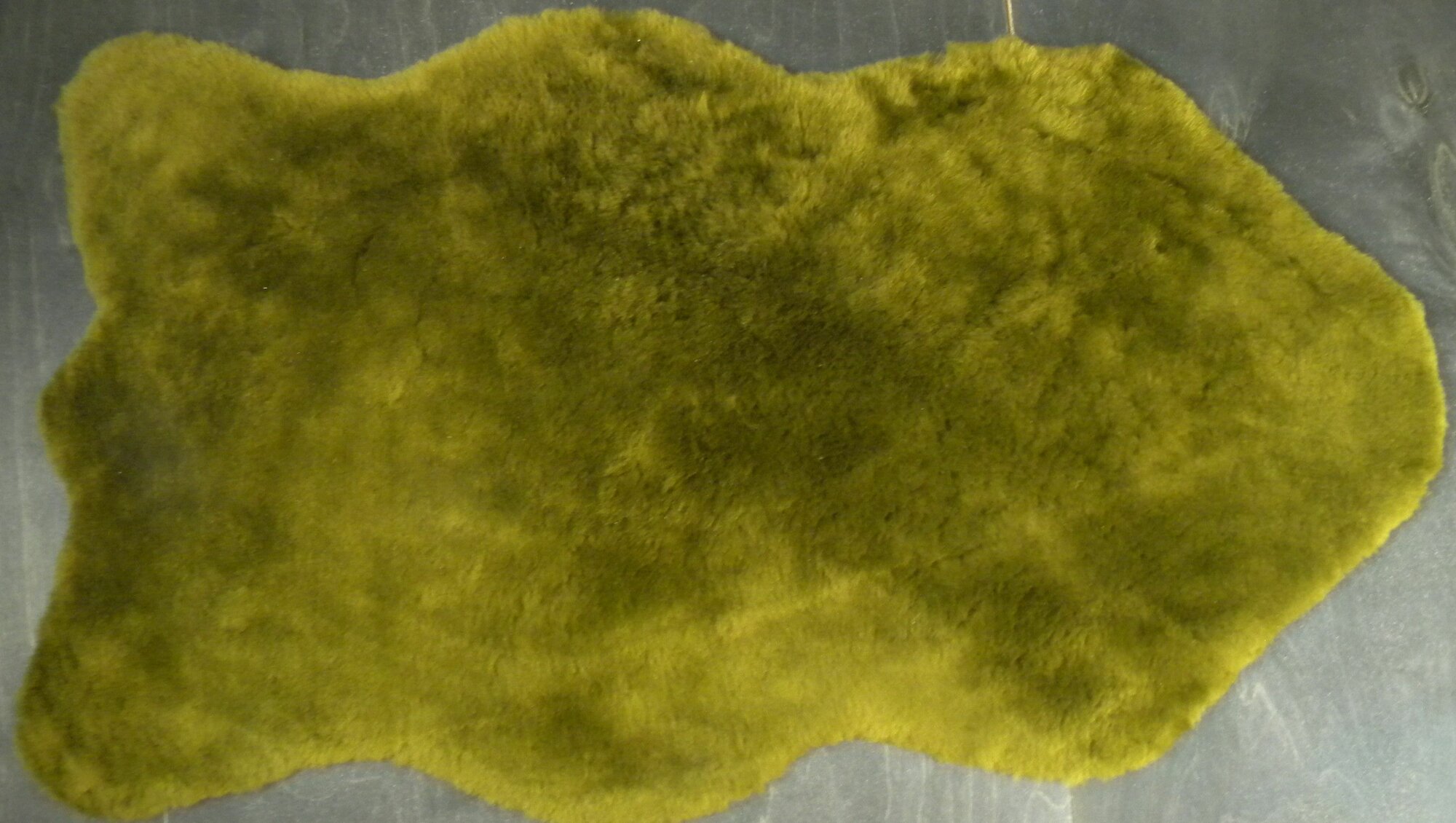 Декоративный коврик "MAGIC SHEEP" из натуральной овчины