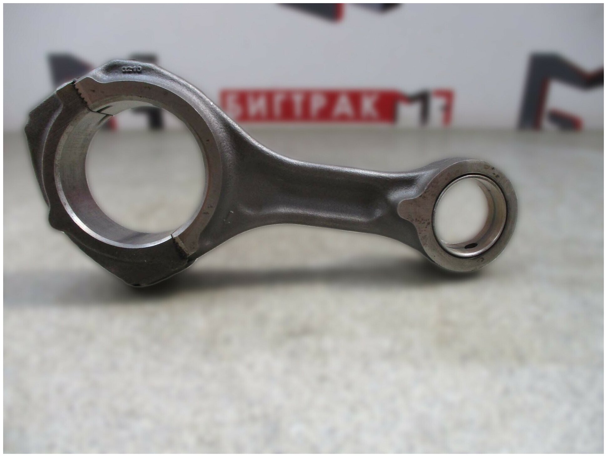 Шатун двигателя Cursor 10 IVECO