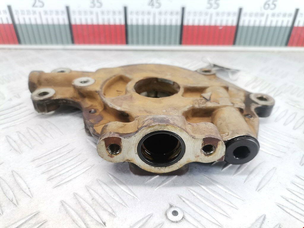 Насос масляный Chrysler 300M (LR) арт. 2032476