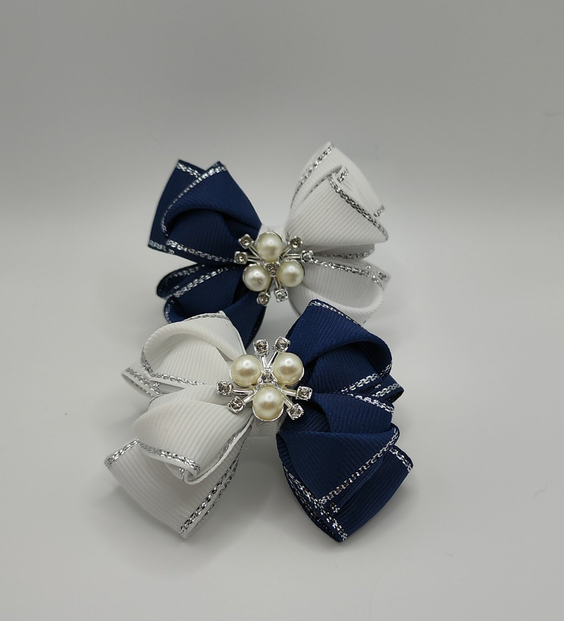 Бант"Бабочка" для девочек на резинке