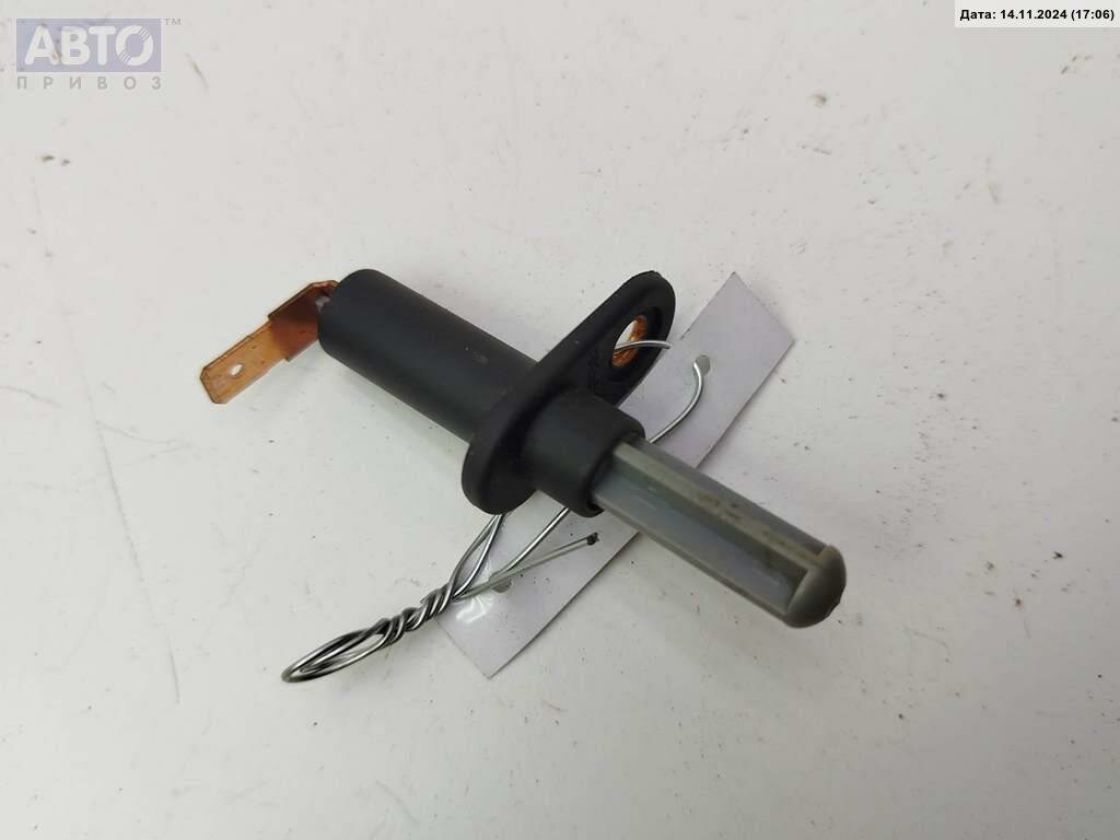 Выключатель концевой (концевик) Opel Corsa C (2000-2006)