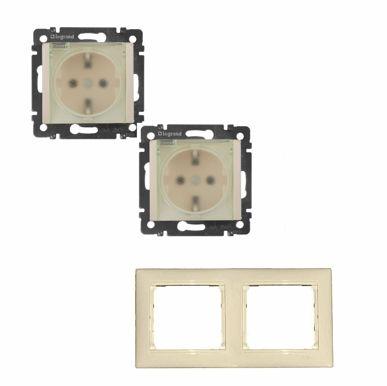 Розетка Legrand 4120, евровилка, заземление, IP44, скрытая установка