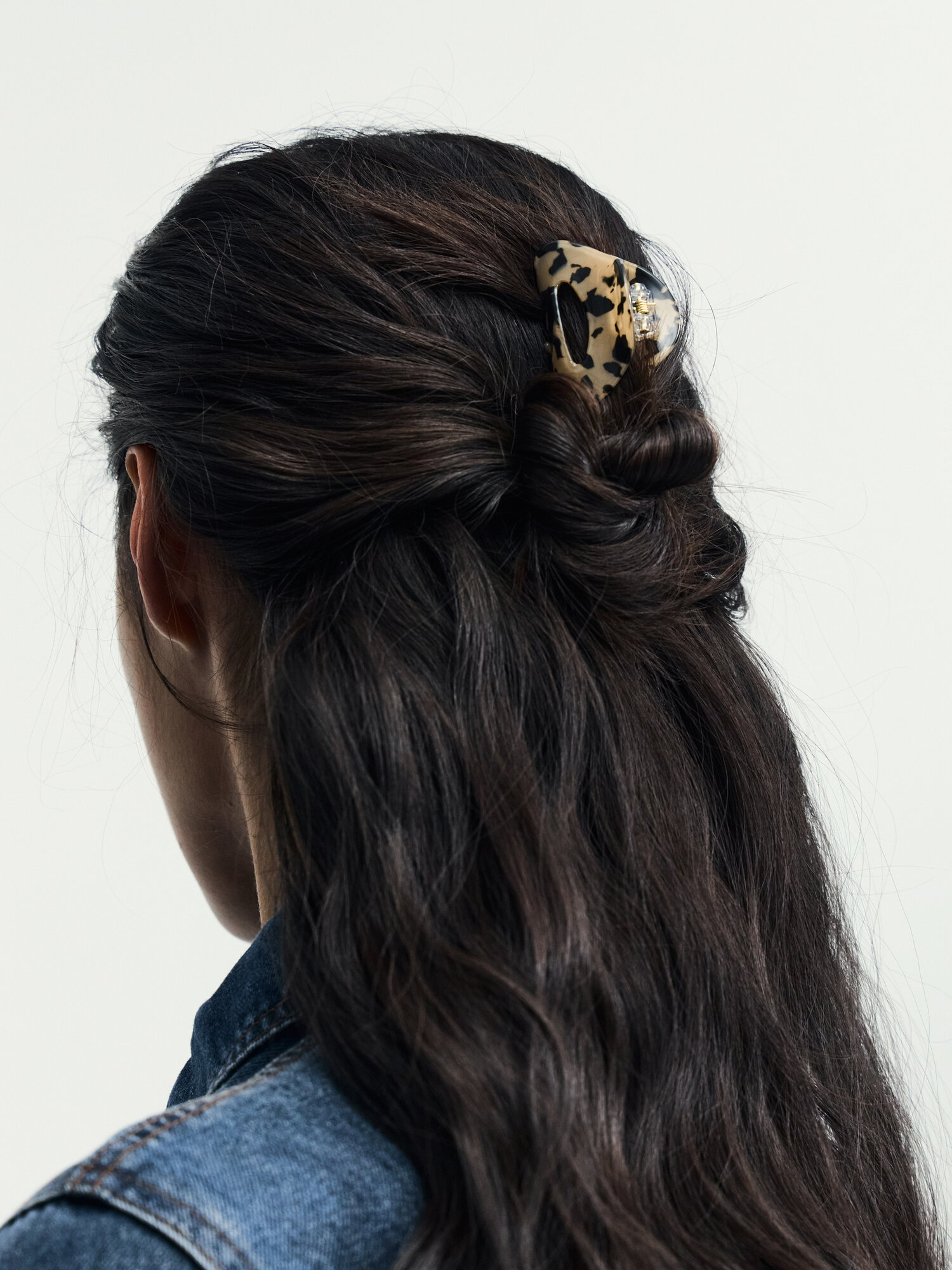 Заколка-краб Zarina, пластик, леопардовый принт, бежевый/коричневый