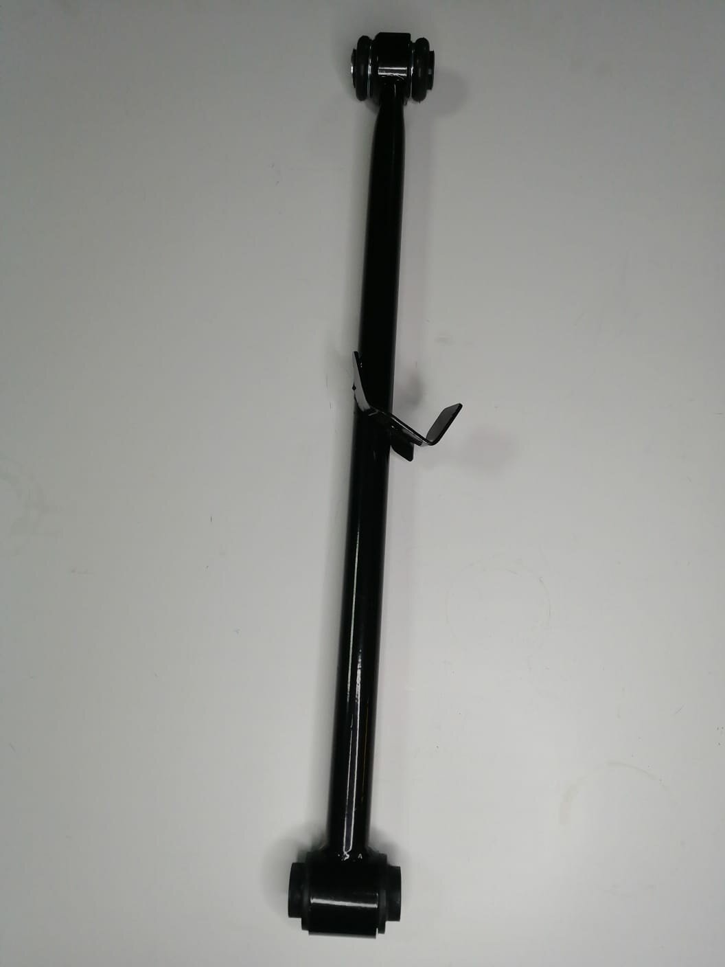 Рычаг задний нижний левый CHERY Vortex Tingo [1.8 16V 5AMT внедорожник]